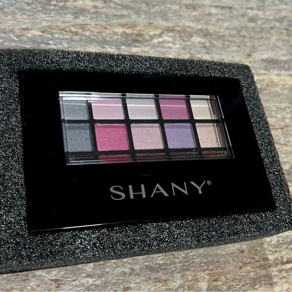 Shany | Makeup | Nib Shany Fierce And Flawless Allinone Compact Make Up ...